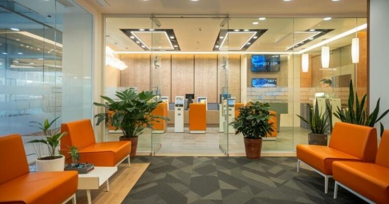 How to Choose a Bank in South Africa - Arcadia Finance
